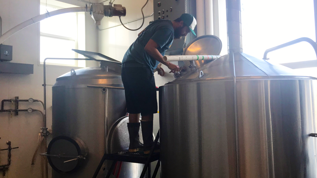 10 BBL EXPERIMENTAL BREWHOUSE - Caldera Brewing Company